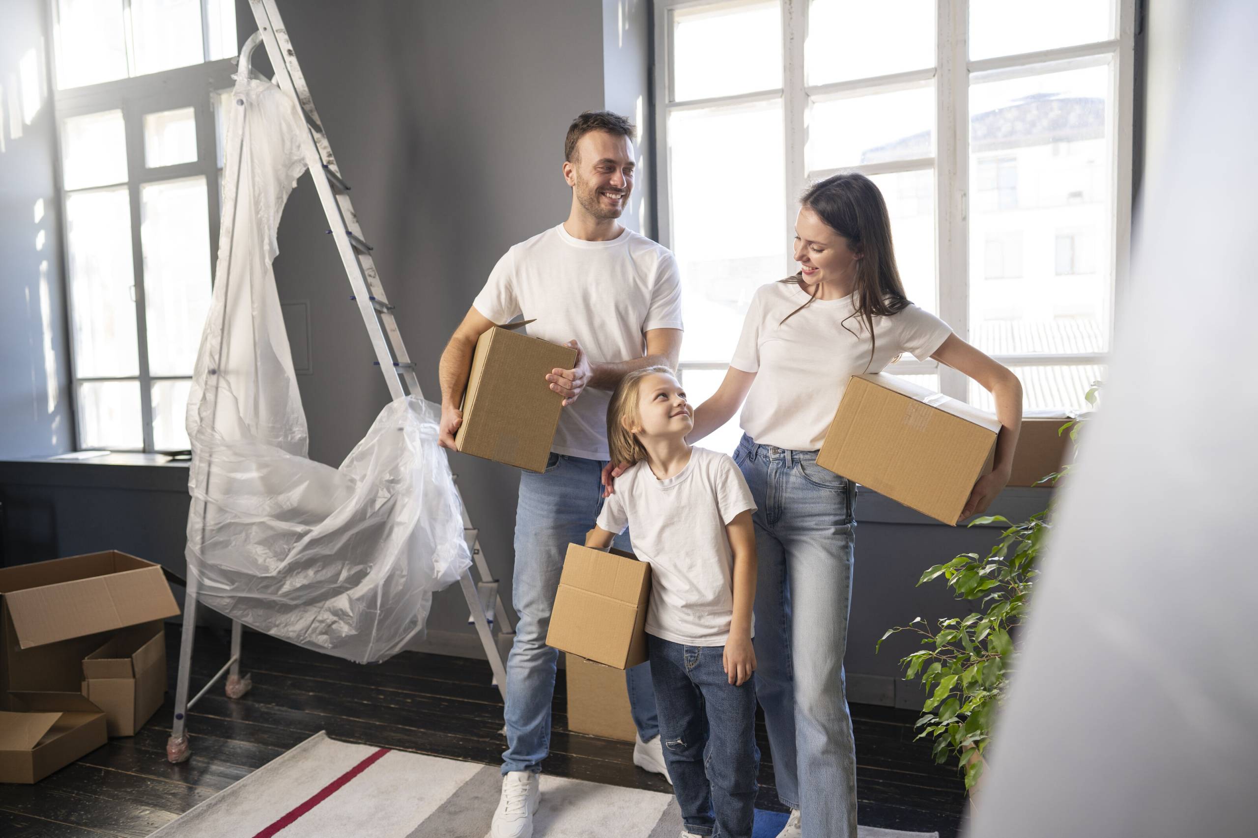 Smooth Moves: Expert Tips For A Stress-Free Relocation - FamilyRelo